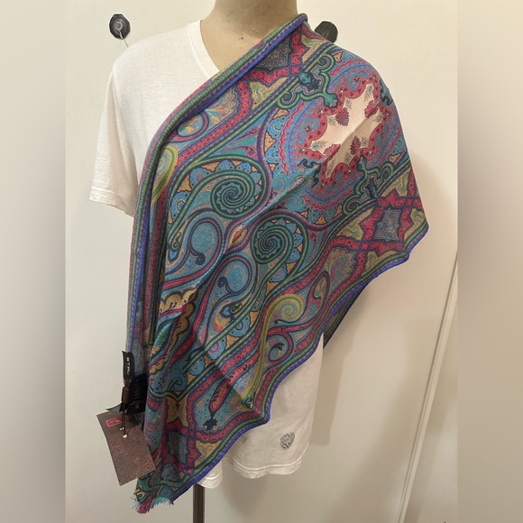 Etro | Accessories | Nwt 265 Etro 7 Wool 30 Silk Scarves Classic ...